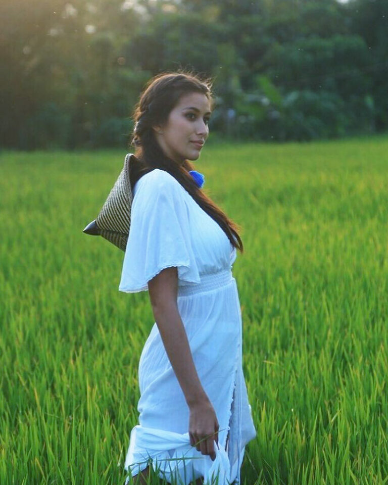 Tips Hunting Foto di Sawah oleh Model dan Cewek IGO Cantik - Dzargon