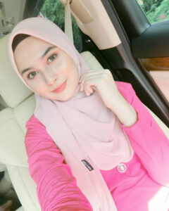 Kumpulan Foto Cewek IGO Hijab Selfie yang Cantik dan Manis Terbaru