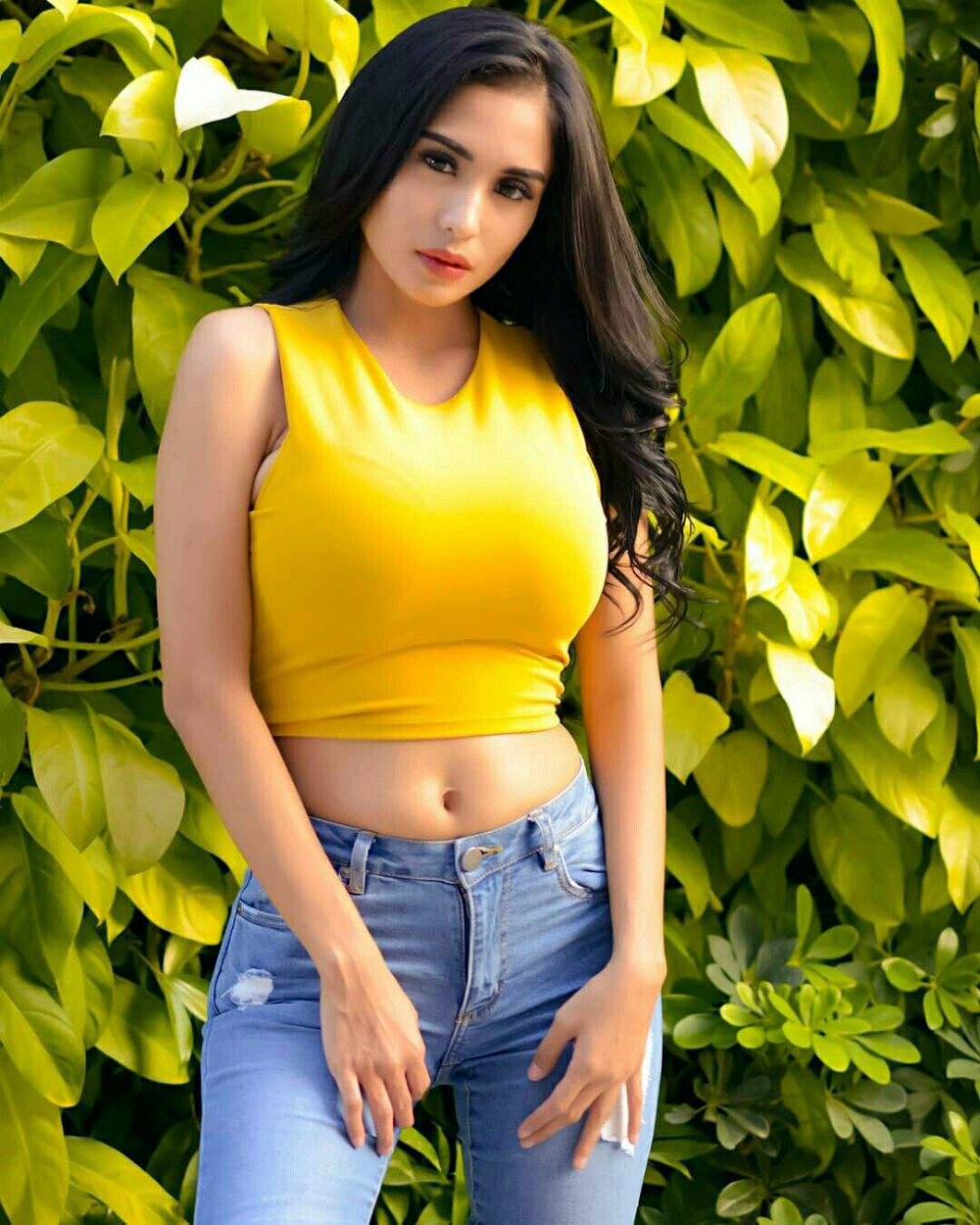 Biodata Bibie Julius - Model Seksi yang Kini jadi Disk Jockey Cantik ...