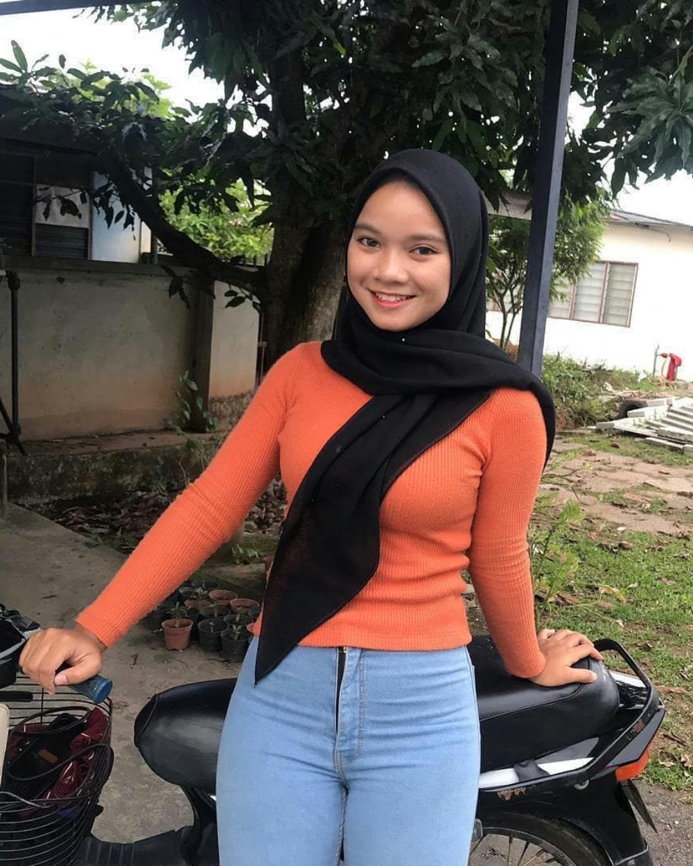 Panduan dan Cara Meremas Payudara Wanita a.k.a Kekasih - Dzargon