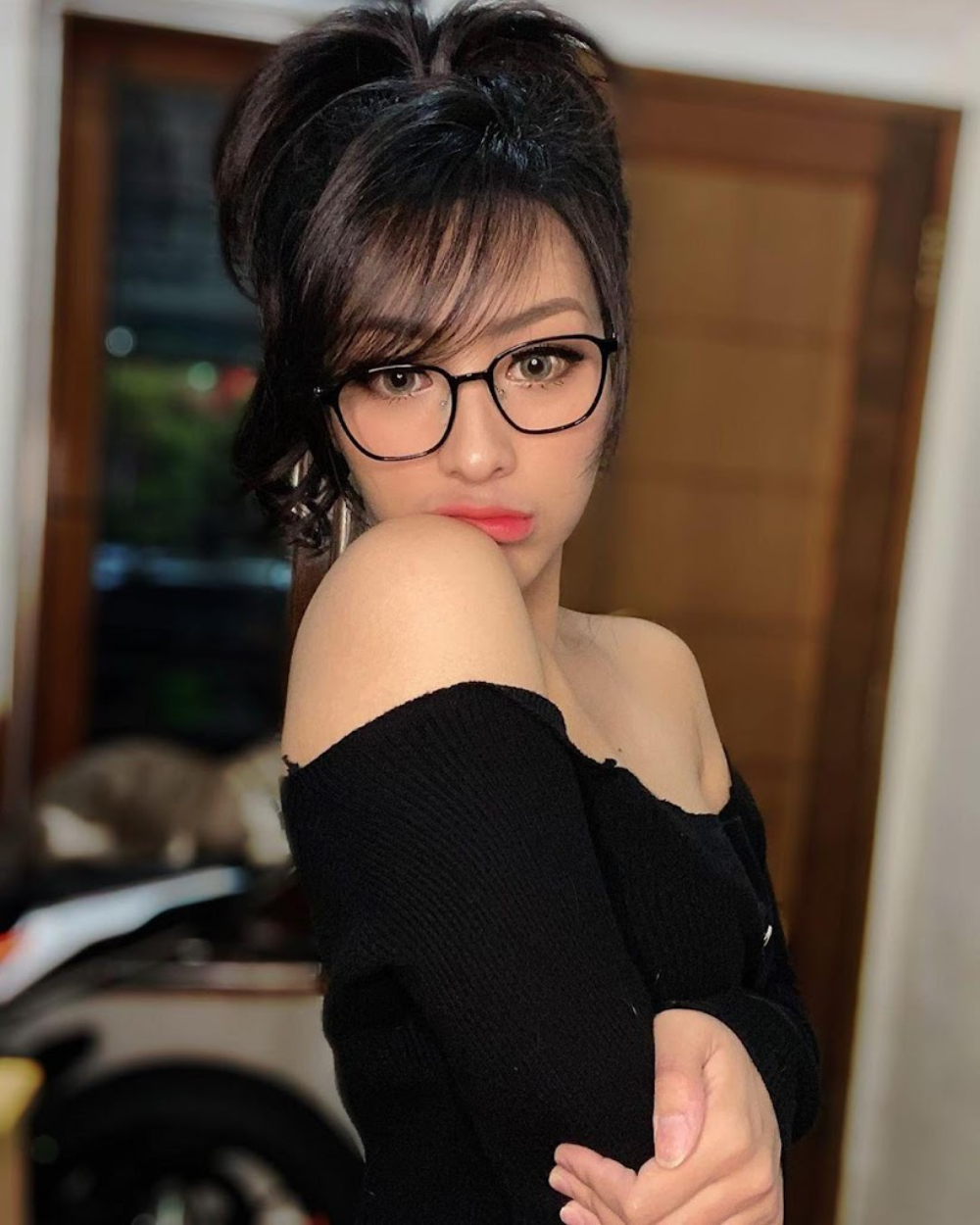 Terkenal Lewat Belly Dance, Potret Seksi Angela Lorenza yang Kerap ...