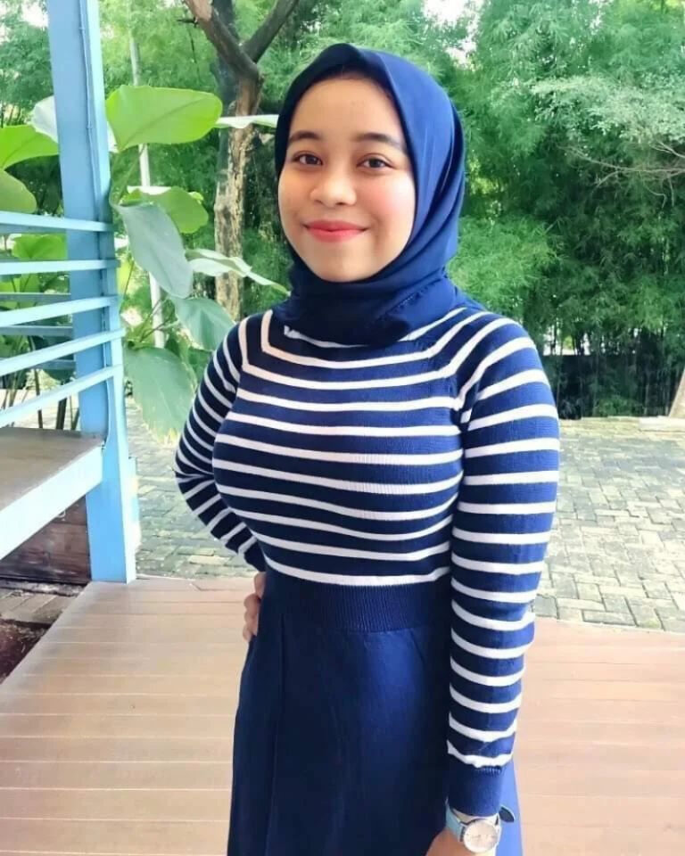 Fenomena Jilbab Ketat - Trend Hijab Seksi yang Penuhi Feed Instagram dan Twitter - Dzargon