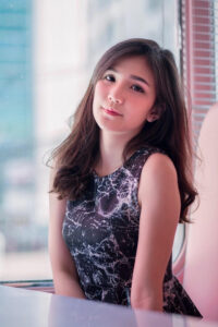 Galeri Foto Cewek IGO Seksi Indonesia yang Jadi Brand Ambassador Esport dan Gamer - Dzargon