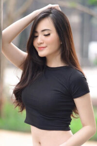 Galeri Foto Cewek IGO Seksi Indonesia yang Jadi Brand Ambassador Esport dan Gamer - Dzargon