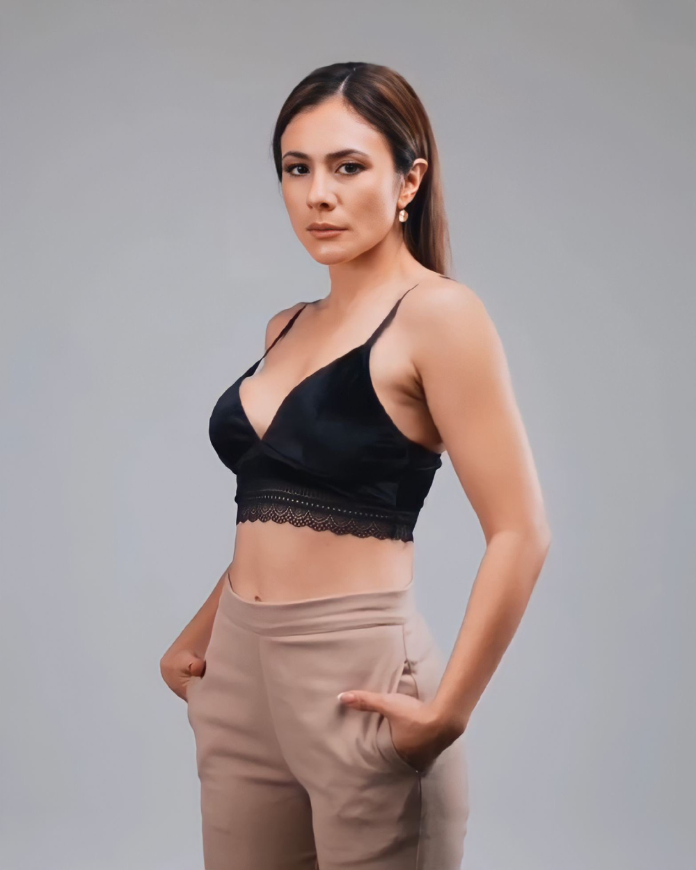 Foto Seksi Wulan Guritno - Dzargon