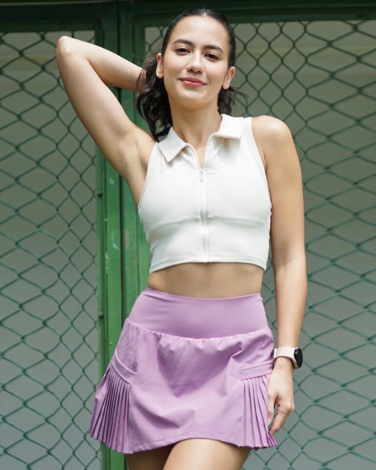 Foto Seksi Pevita Pearce - Dzargon