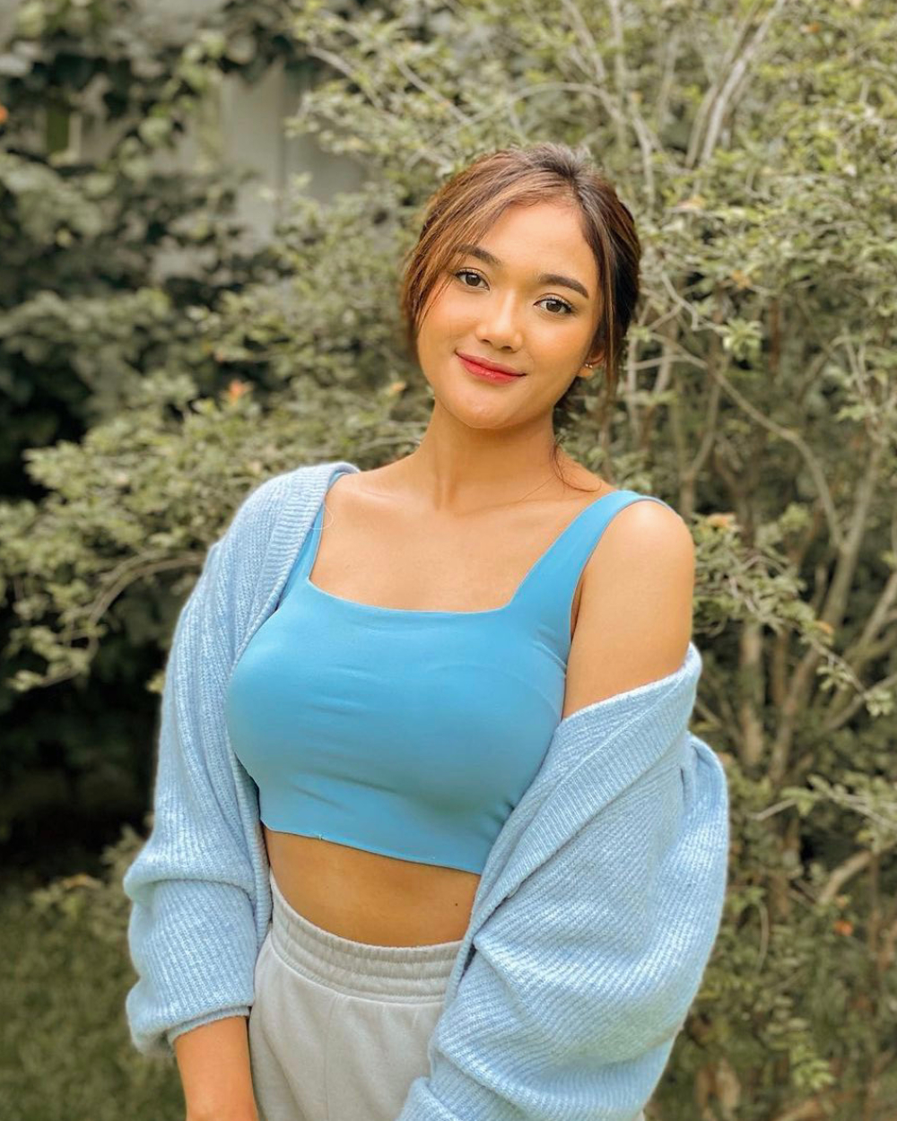 Foto Seksi Marion Jola - Dzargon