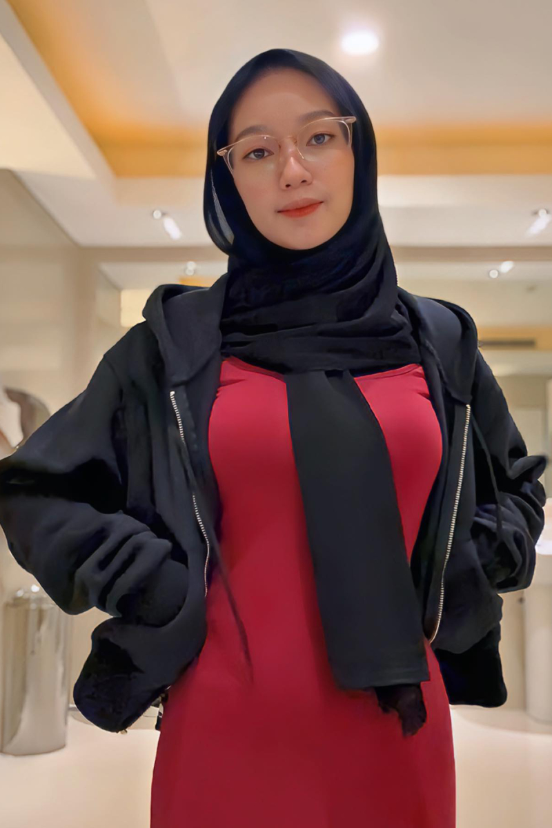 Kumpulan Foto Selebgram Hijab Fadhila Razak Viral - Dzargon