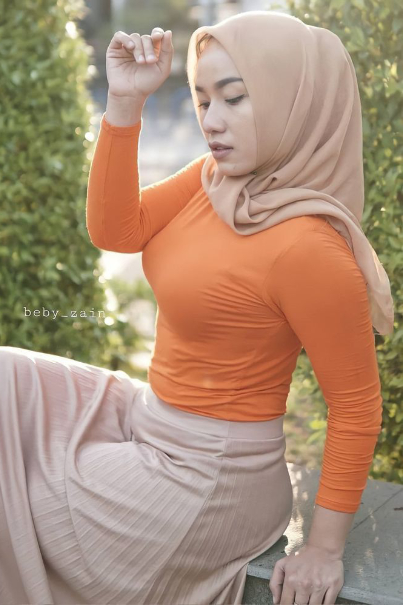 Beby Zain - Selebgram Hijab Seksi dan Cantik yang Sudah Pensiun - Dzargon