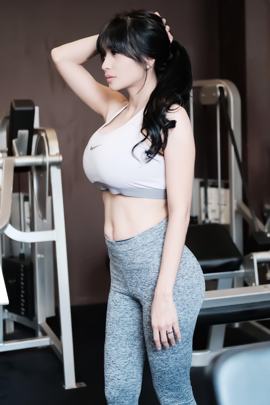 Galeri Foto Seksi Bibie Julius aka Nadia Ervina - Dzargon