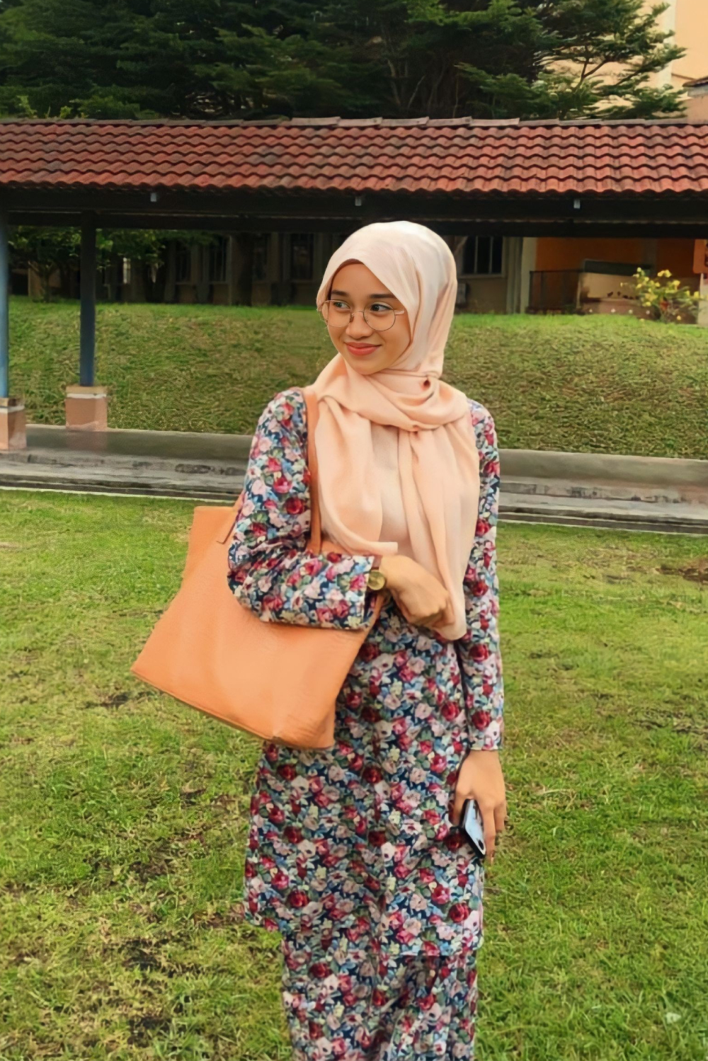 Cewek Jilbab Manis - Irdina - Dzargon