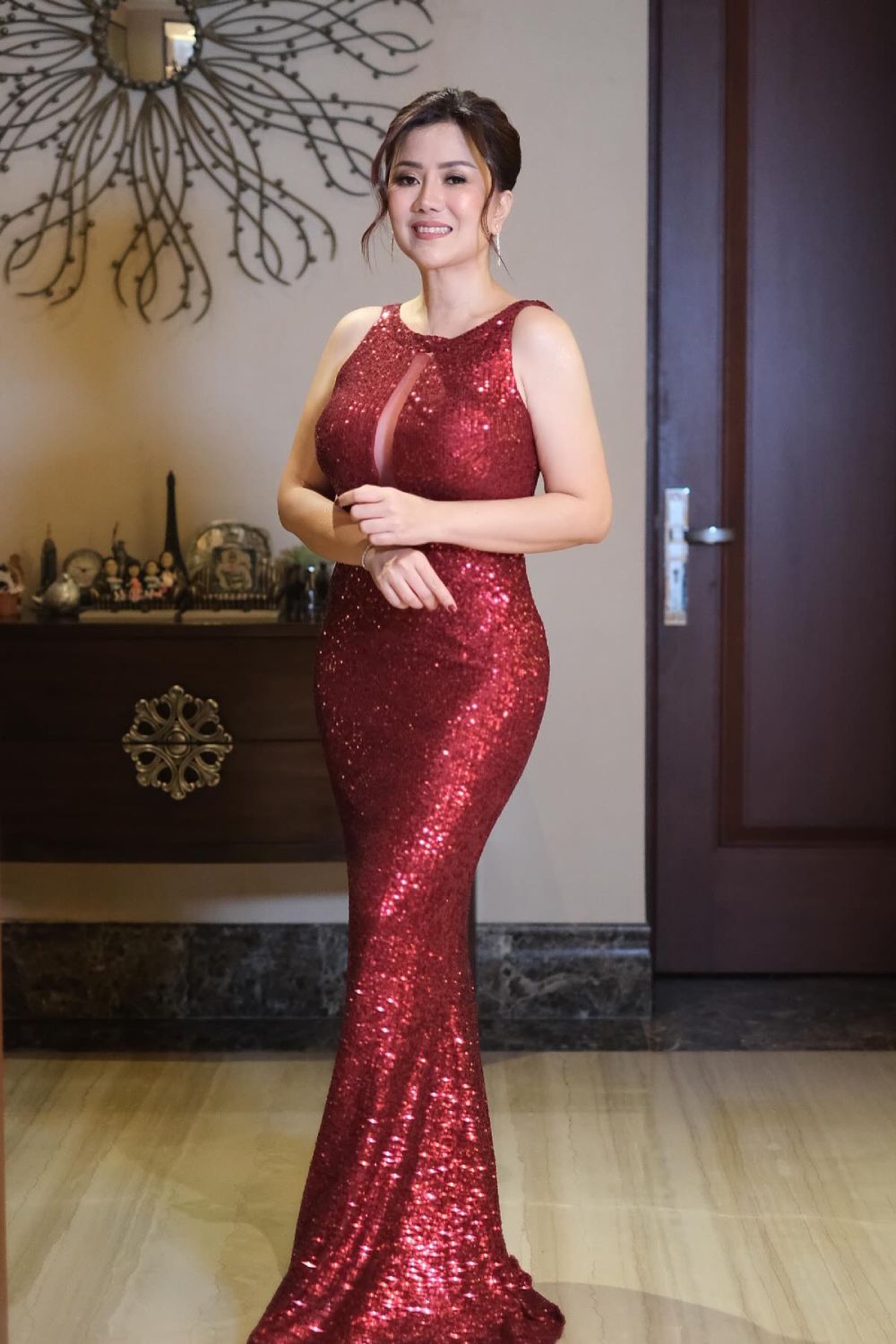 Koleksi Foto Seksi Tante Ernie - Dzargon